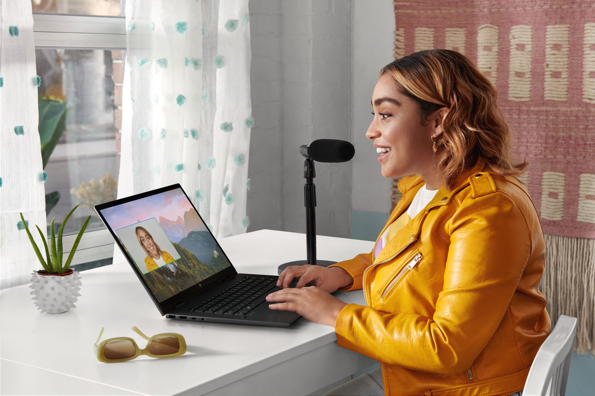 Top HP Laptops for Content Creators: Power & Performance | HP® Tech ...